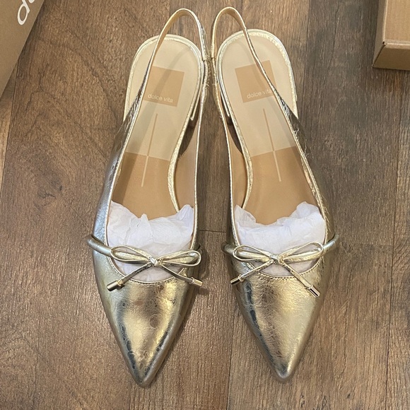 Dolce Vita | Shoes | Dolce Vita Metallic Gold Pointed Flats | Poshmark